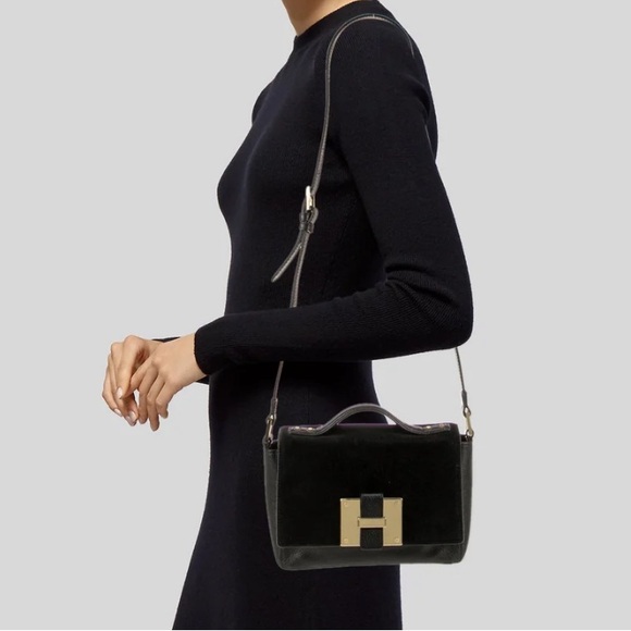 India Hicks | Bags | India Hicks Black Gold Crossbody Bag With ...